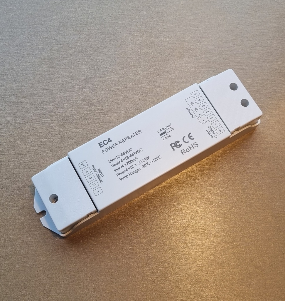Repeater EC4 Constant Current - Lichtpartner Repeater EC4 Constant Current - Lichtpartner